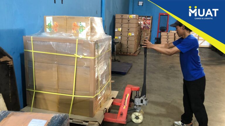 Perbedaan Loading dan Unloading dalam Logistik